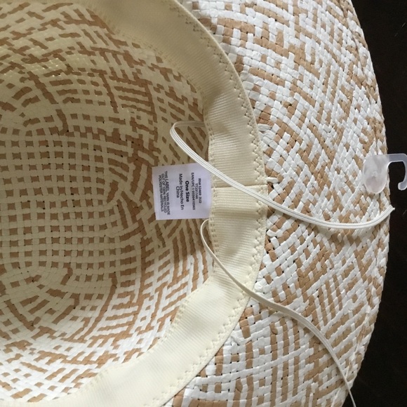 Time and Tru | Accessories | New Womens Two Toned Straw Hat | Poshmark